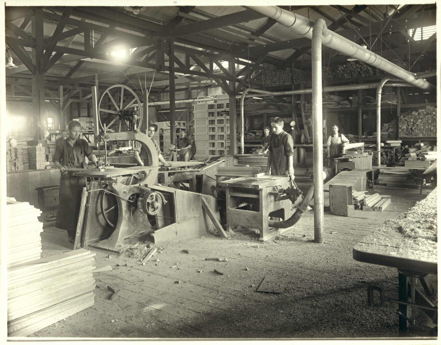 The Boan Bros furniture factory, Wellington Street, Perth. - JPG 611.6 KB